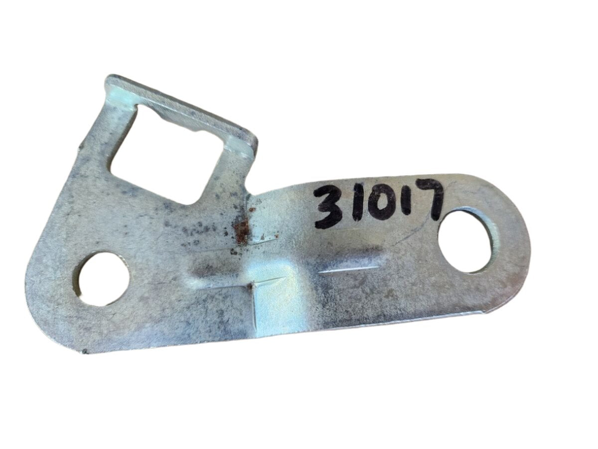 31017 Snapper Front Right Hand Wheel Arm 7031017YP - Limited Availabil ...